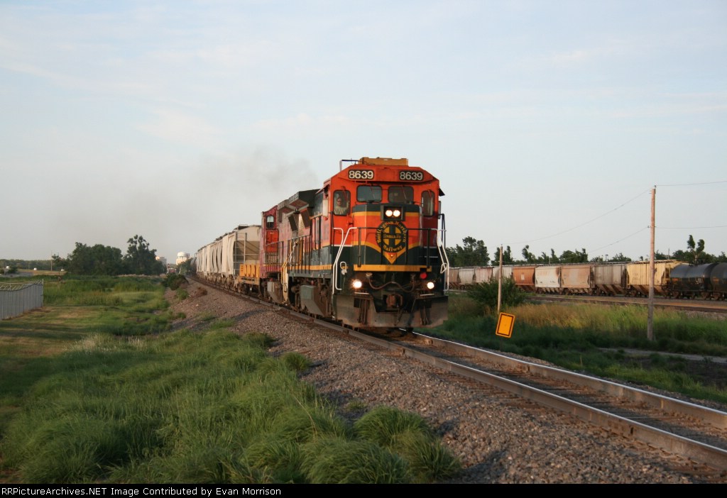 BNSF 8639